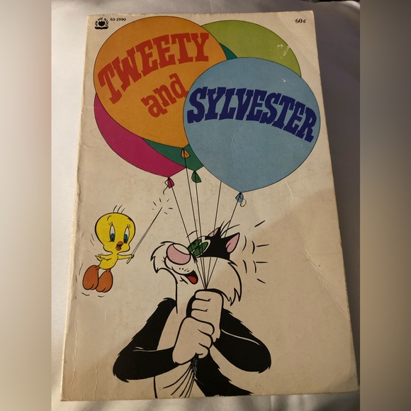 Warner Bros. | Other | Vintage Tweety And Sylvester Book | Poshmark